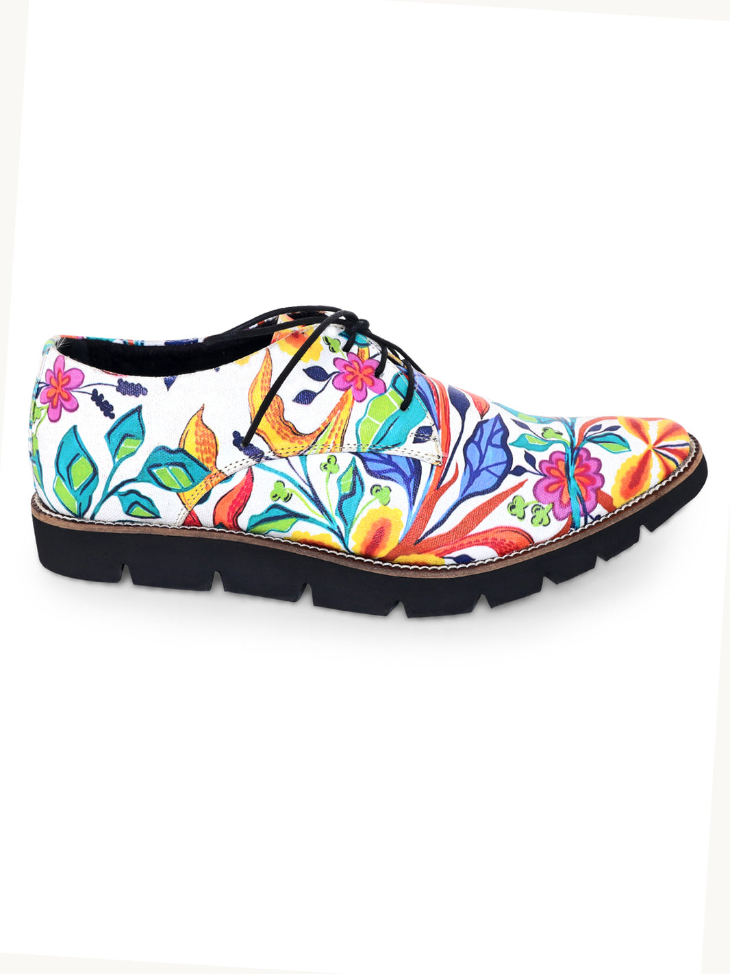 Handmade Designer Shoes Inspired by Indian Art and Textile @KANVAS – Kanvas
